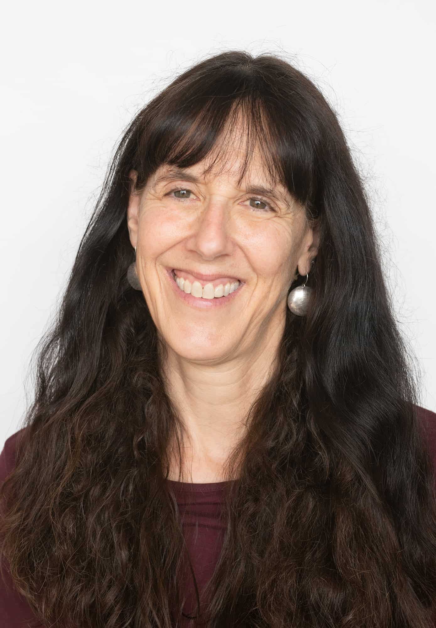 Lisa Margolis, LCSW - Sensorimotor Psychotherapy Institute