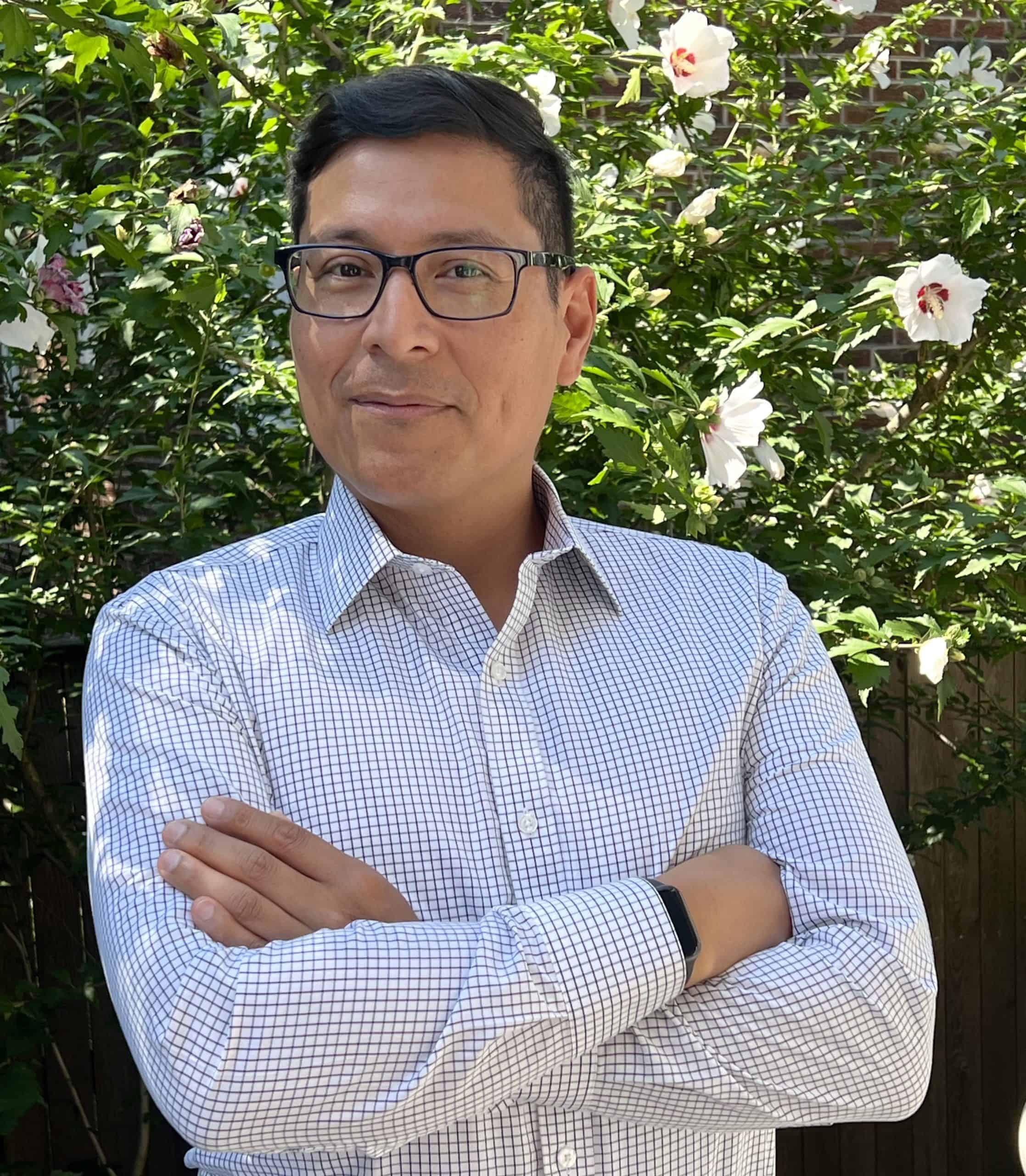 Agustin A. Aguirre Herrera - Sensorimotor Psychotherapy Institute