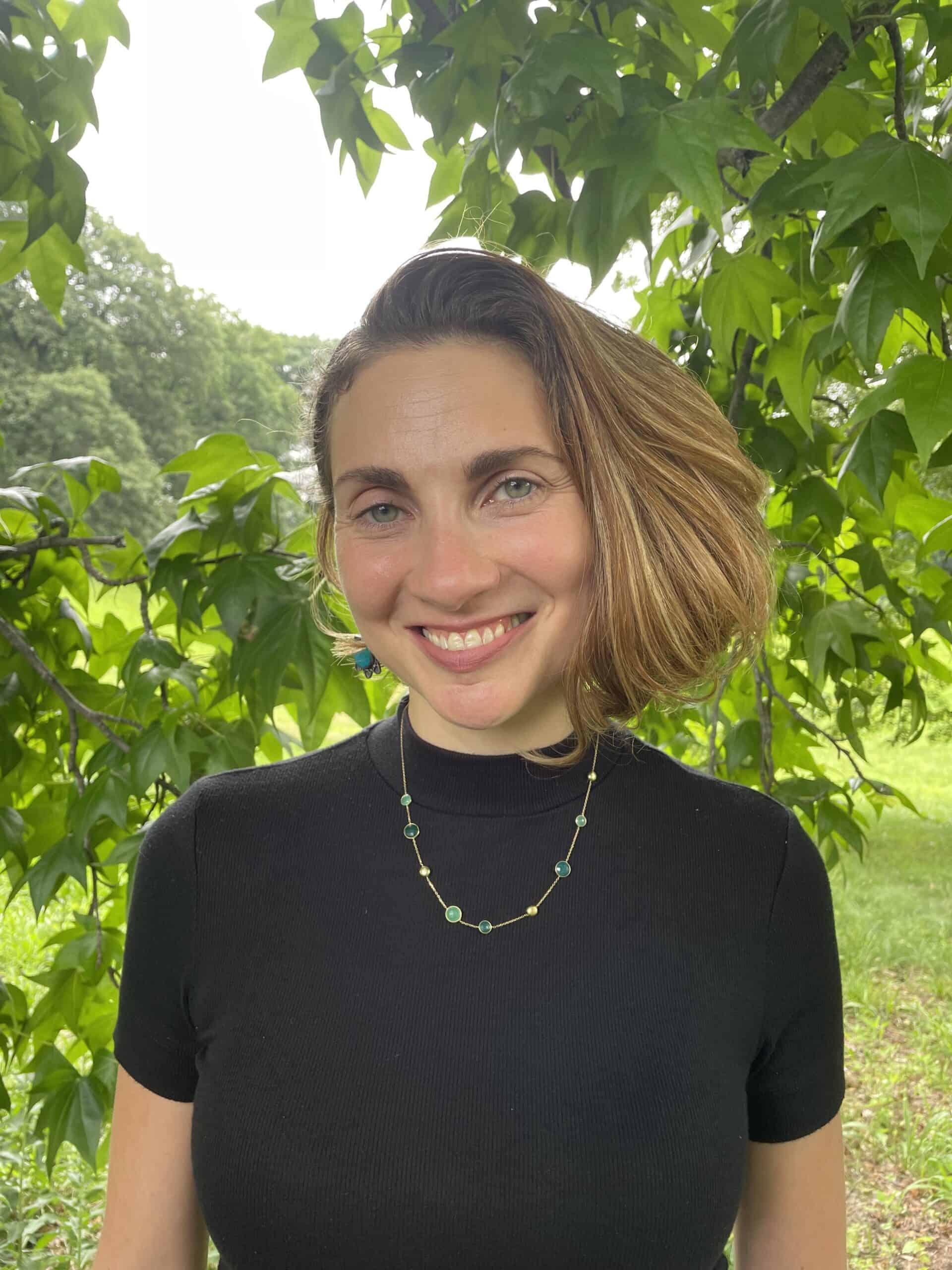 Henny Stern, LICSW - Sensorimotor Psychotherapy Institute