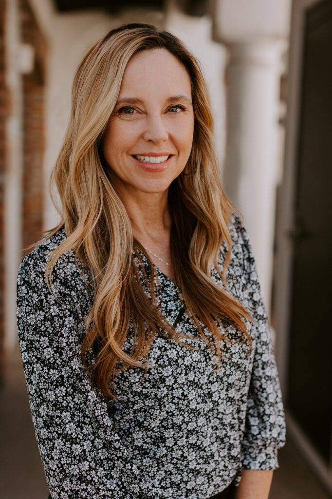 Shelley Tom, LPC - Sensorimotor Psychotherapy Institute