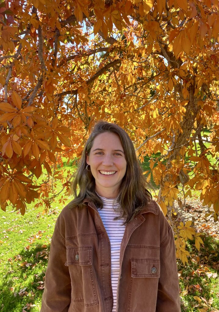 Laura Messenger, LCSW, LAC - Sensorimotor Psychotherapy Institute