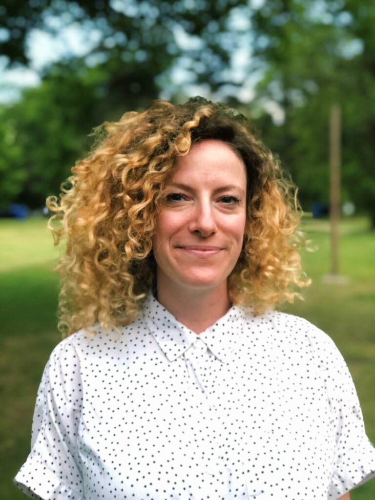 Amanda Ross, MSW, RSW - Sensorimotor Psychotherapy Institute